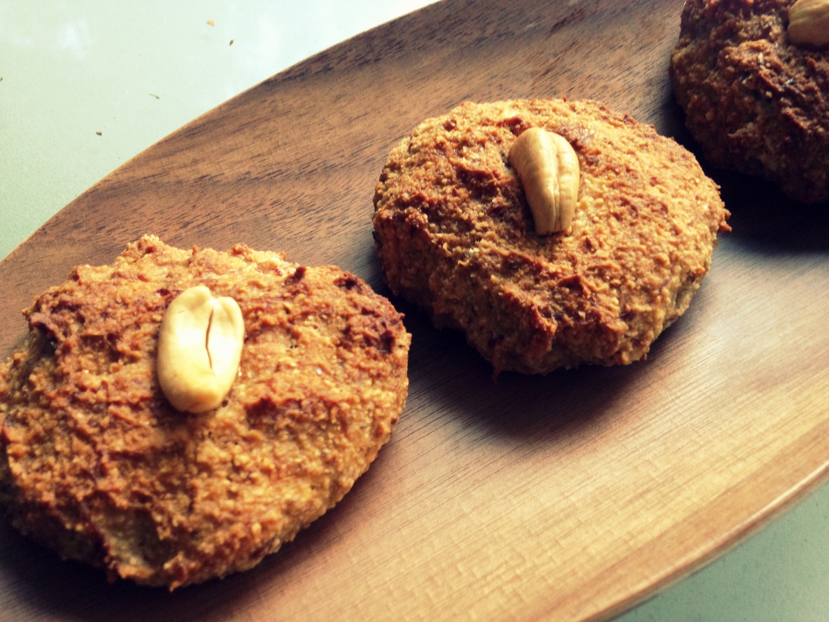 True Foods Nutrition4 Ingredient Super Cookies | Sydney Nutritionist ...